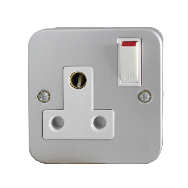 NNE Metalclad Switch Socket 1 Gang 15A – NNE 9415 – YUAN MING ELECTRIC ...